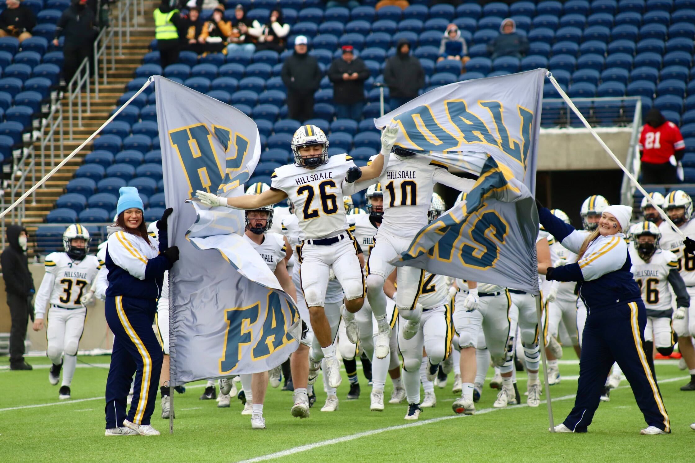 COMMENTARY: Falcons' flight lifts north central Ohio fans to rare air